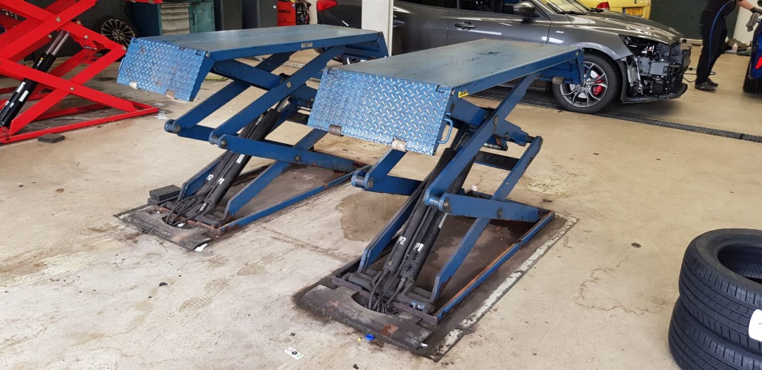 Schaarhefbrug hefbrug bandenbrug Werther OMA 532LP 3200Kg GERESERVEERD!!