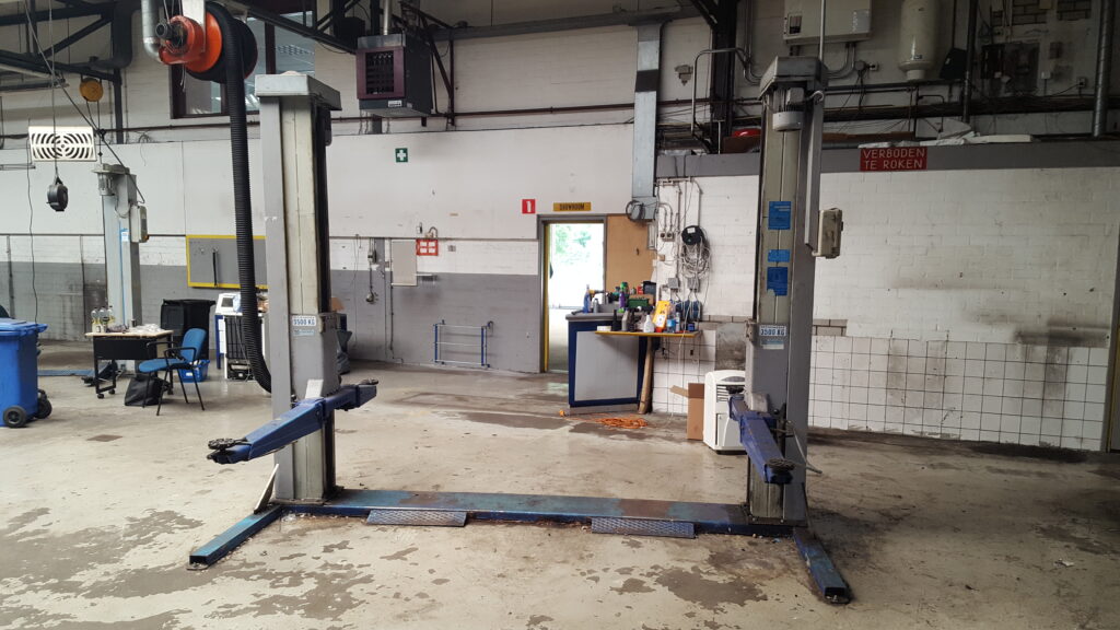 2 koloms hefbrug autobrug Ravaglioli KP 224 3500Kg extra breed ...